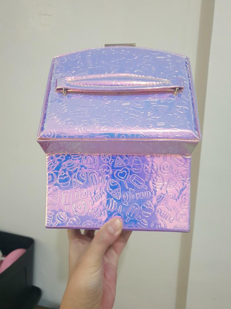 SMIGGLE Jewelry box, Babies & Kids, Babies & Kids Fashion on Carousell