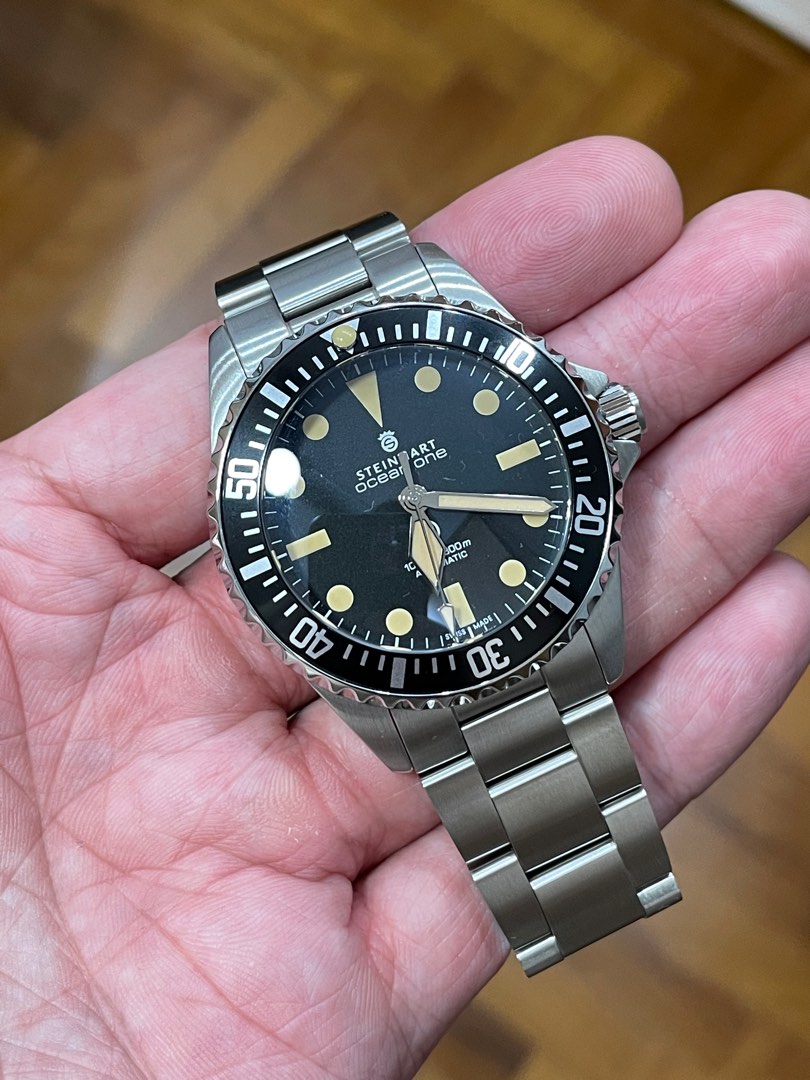 Steinhart Ocean Vintage Military 39, Luxury, Watches on Carousell