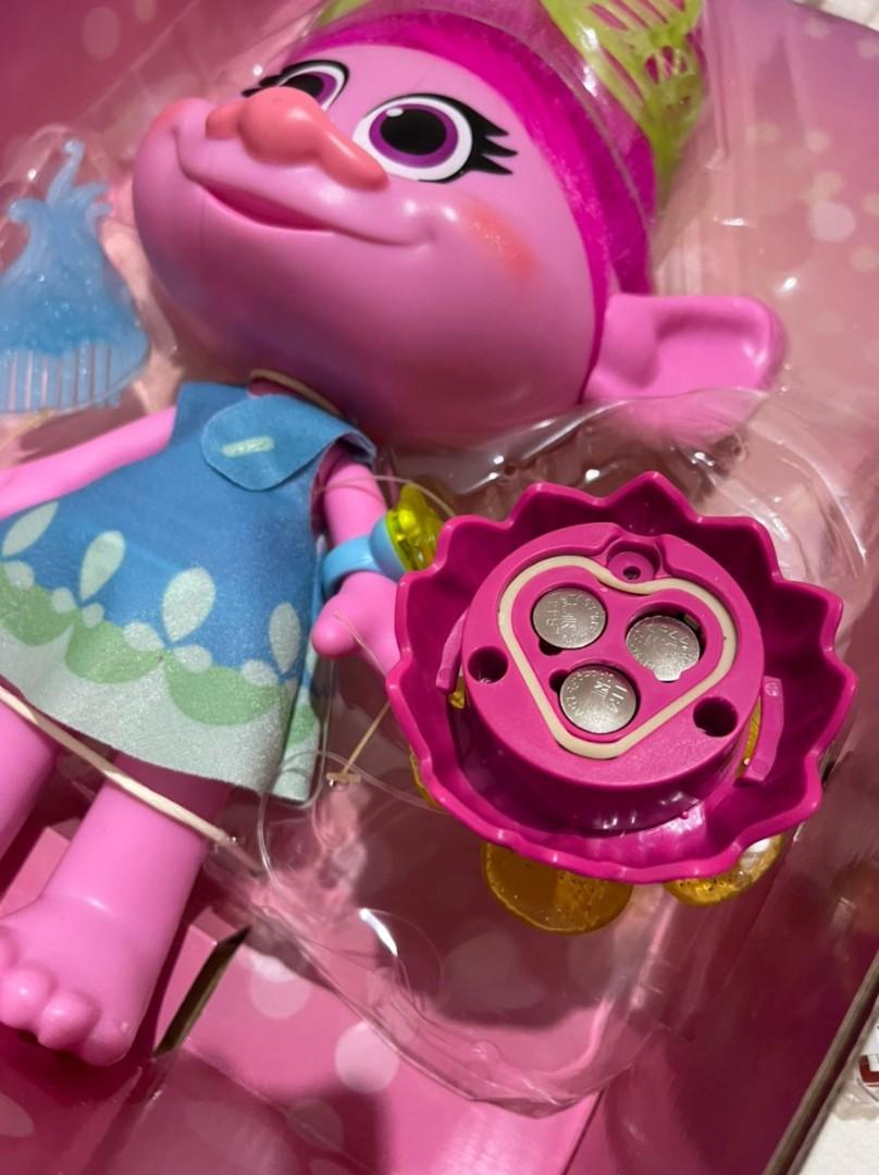 Trolls - Hug Time Poppy, Hobbies & Toys, Toys & Games on Carousell