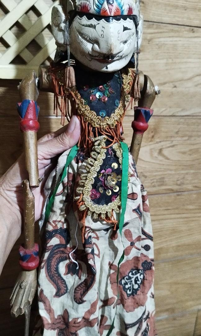 Vintage 2 Indonesian Rod Puppet Wayang Golek vintage folk art handmade ...