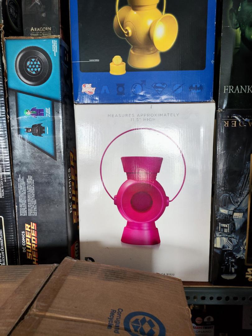 VIOLET LANTERN Power Battery Ring Prop Replica, Hobbies & Toys, Toys ...