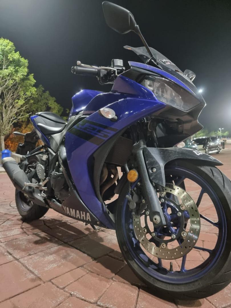Yamaha R25 V1 2018, Motorbikes on Carousell