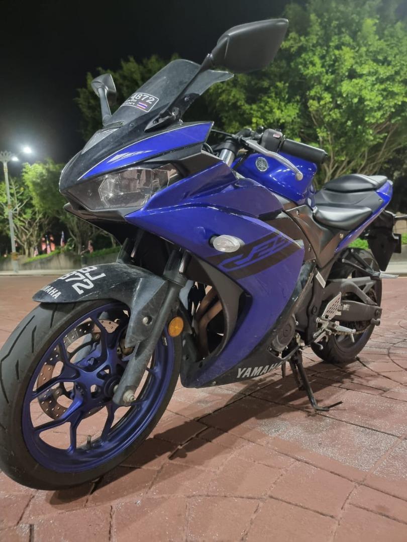 Yamaha R25 V1 2018, Motorbikes on Carousell