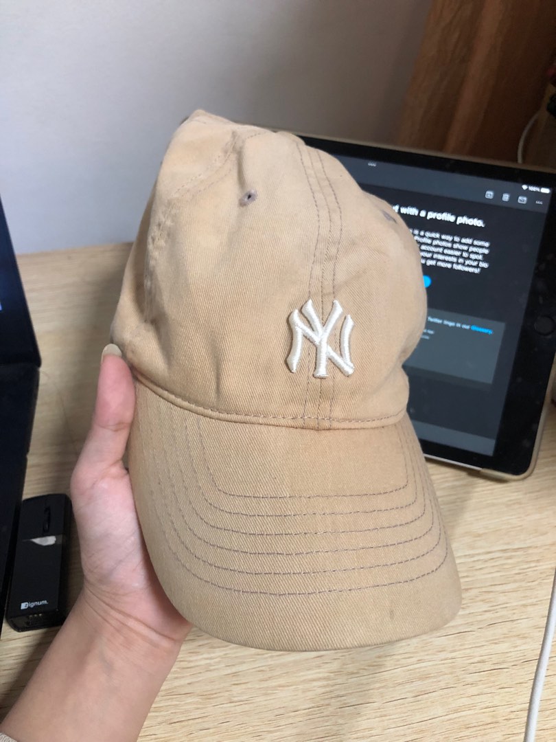 Yankees rookie cap, Men's Fashion, Watches & Accessories, Caps & Hats ...