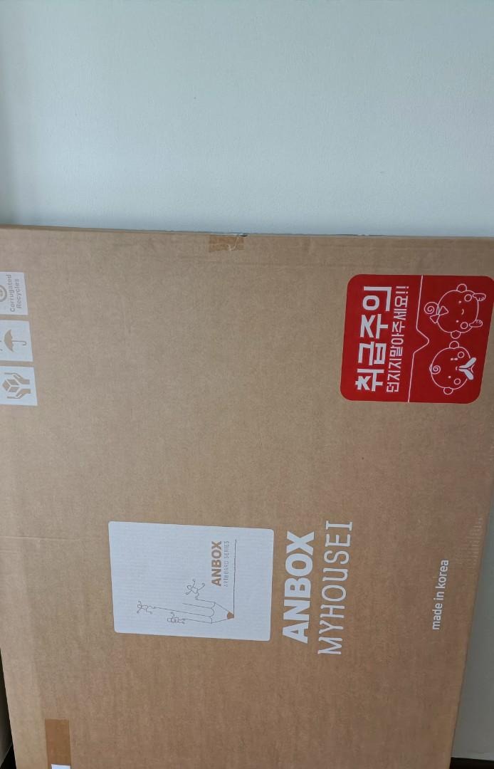 Anbox Myhouse I Art Board Playhouse, Hobbies & Toys, Stationery & Craft, Art & Prints on Carousell