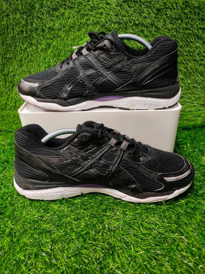 ASICS 9UK, Men's Fashion, Footwear, Sneakers on Carousell