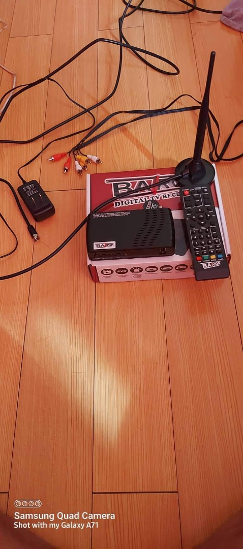 Baron Digital Tv Atenna Receiver, TV & Home Appliances, Other Home ...