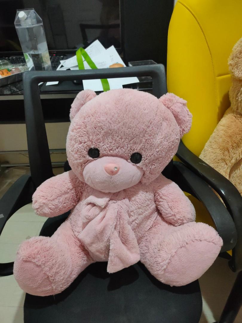 Bear pink 60 cm duduk jumbo, Toys & Collectibles, Mainan di Carousell