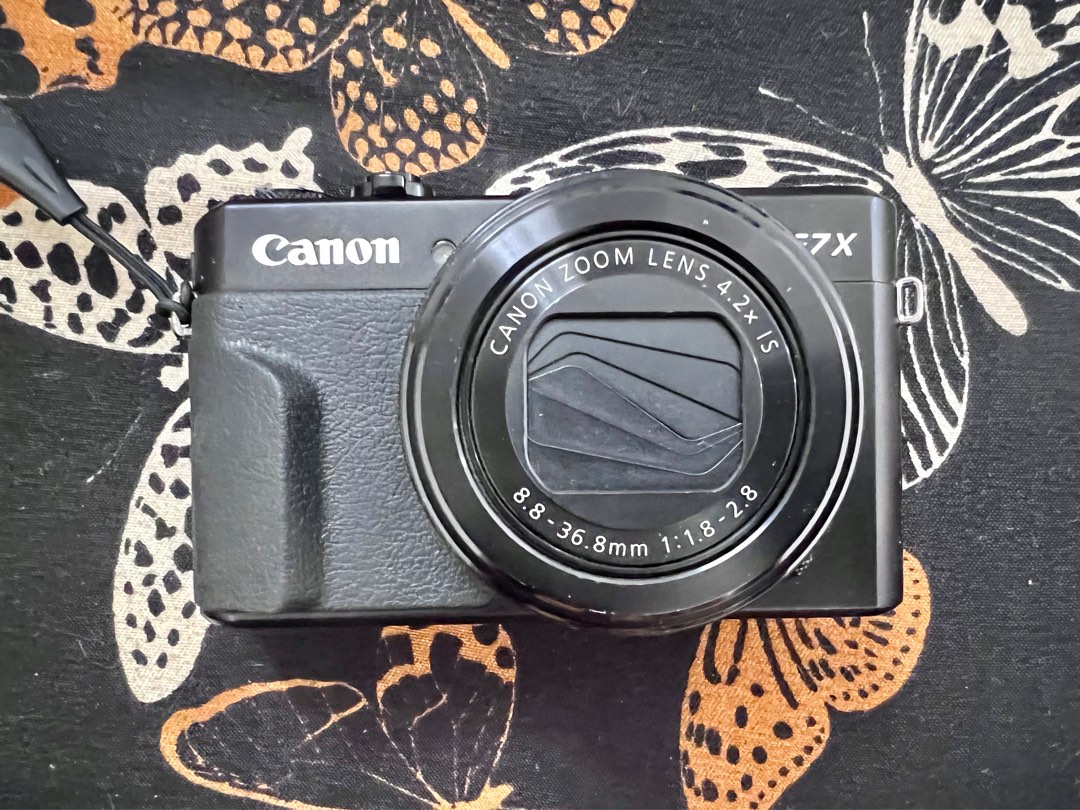 Canon G7x Mark ii, Photography, Cameras on Carousell