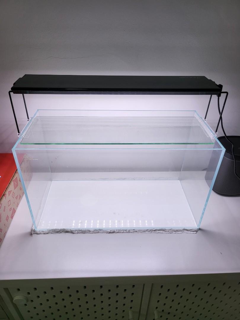 Crystal Clear Glass Fish Tank, Pet Supplies, Homes & Other Pet ...