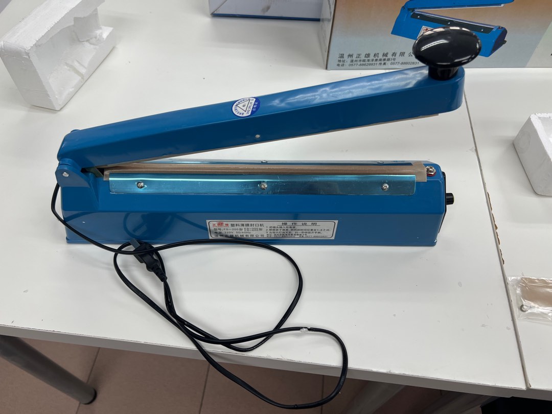 FS-300 Hand Impulse Sealer, Furniture & Home Living, Furniture, Other ...