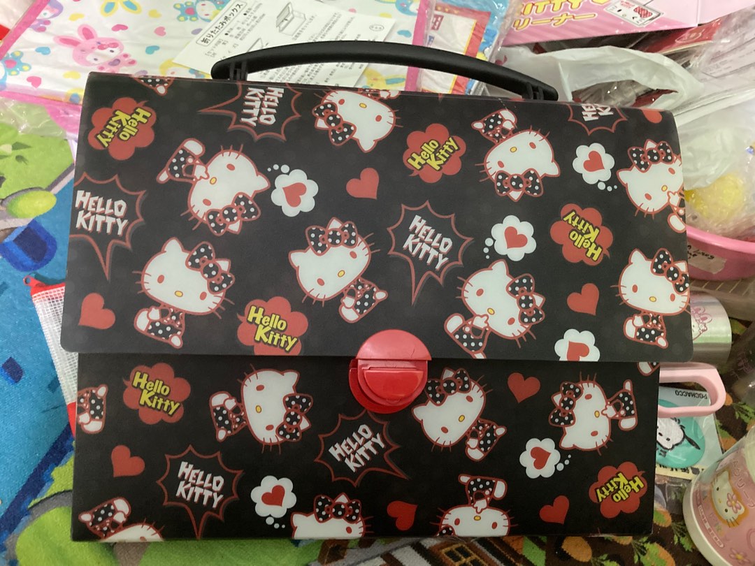 Hello Kitty Biggie Folder, Women's Fashion, Bags & Wallets, Wallets ...