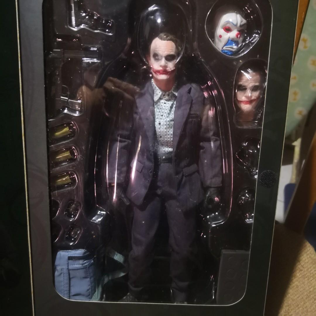 Hot Toys Joker Bank Robber 1:6 Scale, Hobbies & Toys, Toys & Games on ...