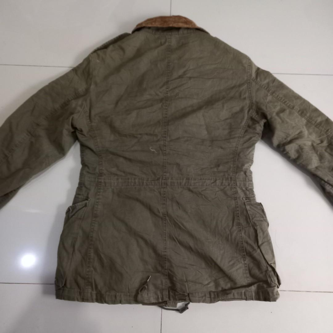 JAKET PARKA FLASH REPORT, Fesyen Pria, Pakaian , Baju Luaran di Carousell