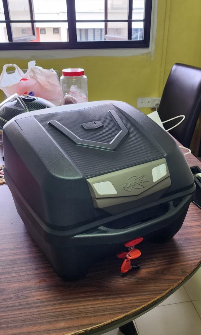 Kappa Box 32 litres with Base Plate, Motorcycles, Motorcycle ...
