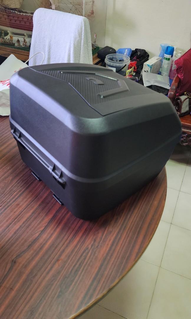 Kappa Box 32 litres with Base Plate, Motorcycles, Motorcycle ...