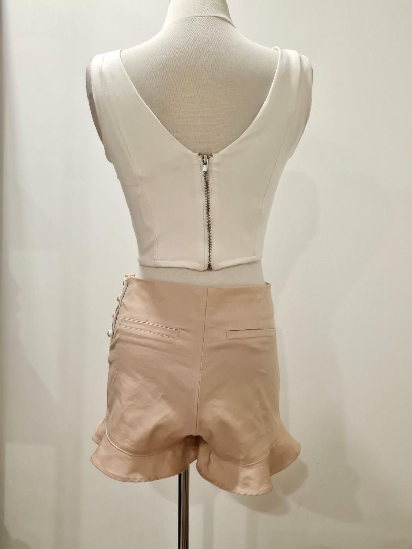 korean beige pearl ruffle shorts, Women's Fashion, Bottoms, Shorts on ...