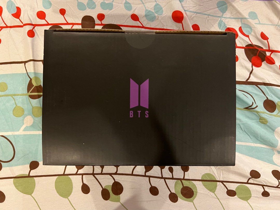 LFB/WTS BTS MERCH BOX 6, Hobbies & Toys, Memorabilia & Collectibles, K ...