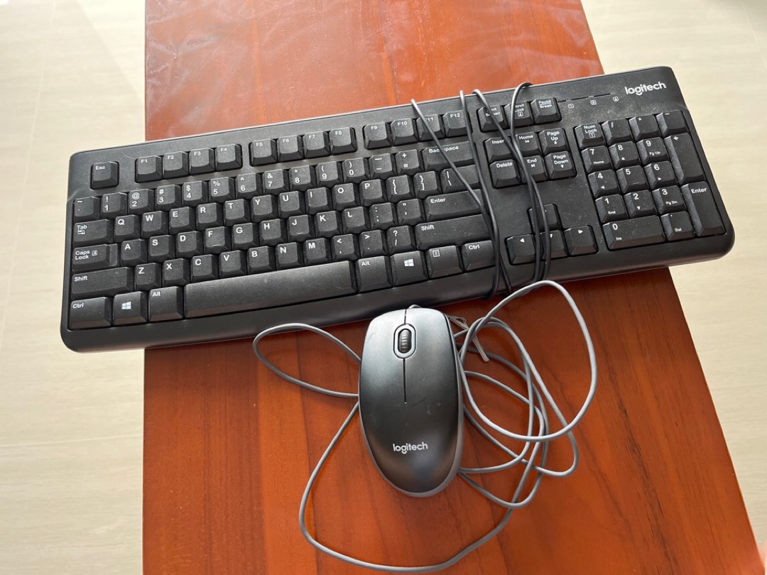Logitech wired keyboard and mouse, Computers & Tech, Parts ...