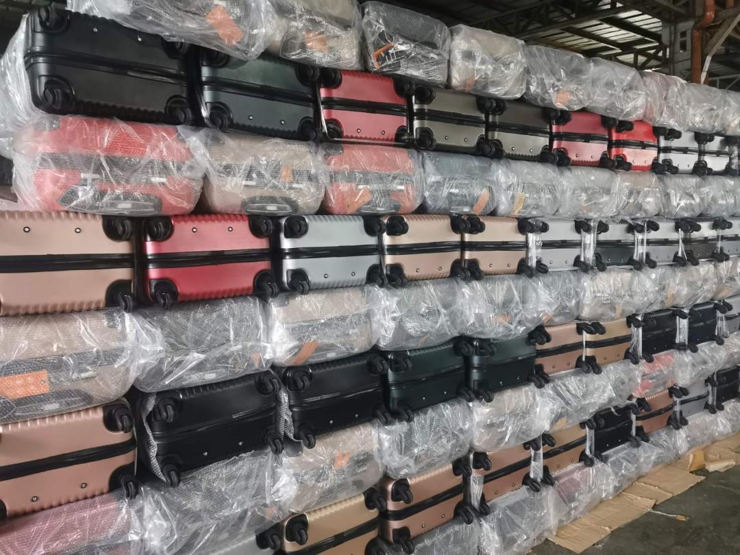 Marshal/Jony Luggage & suitcases, Hobbies & Toys, Travel, Luggage on ...