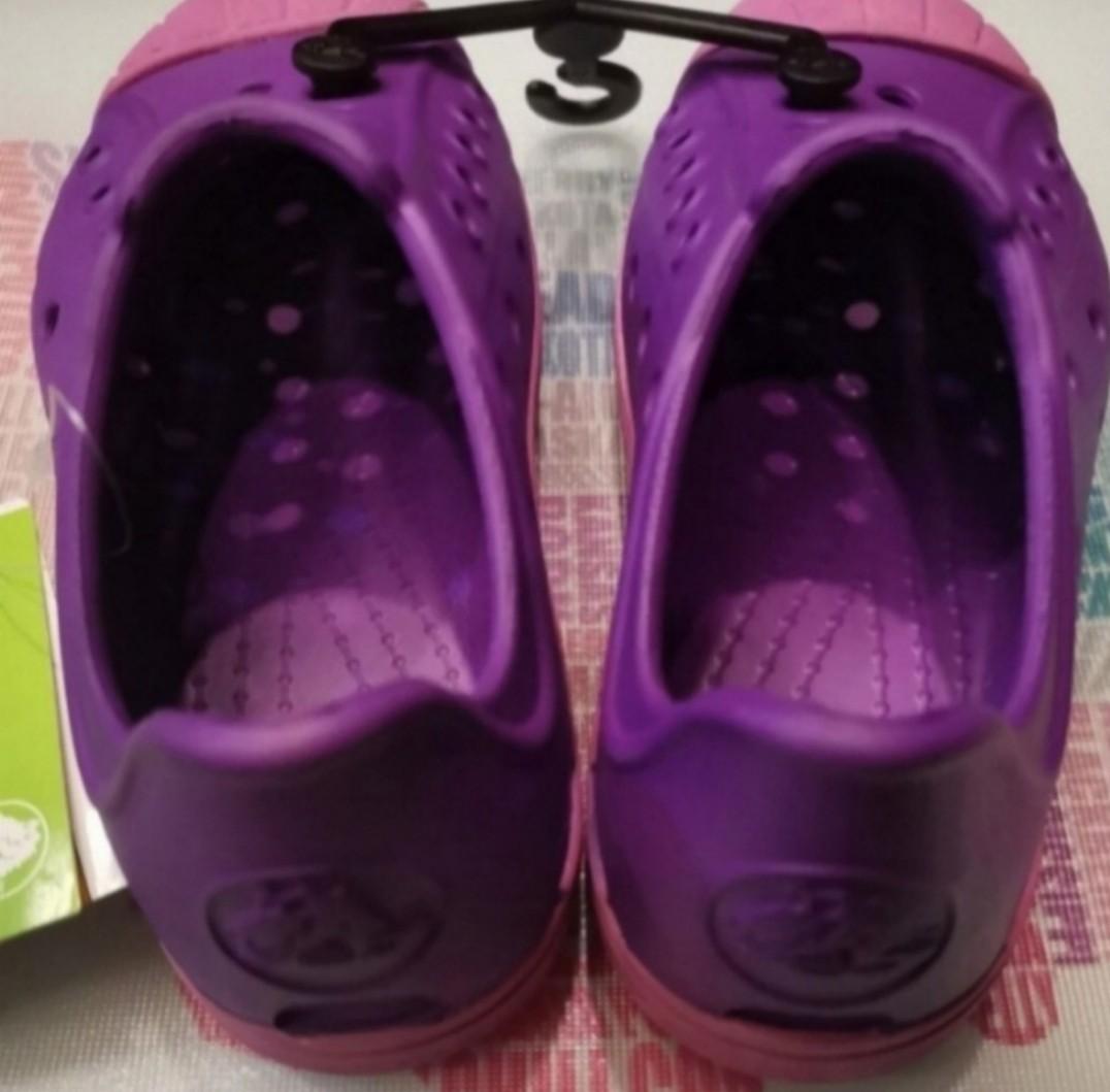 New Crocs Bump it Shoe Size C10, Babies & Kids, Babies & Kids Fashion ...