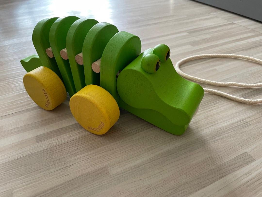 Plantoys Dancing Alligator, Hobbies & Toys, Toys & Games on Carousell
