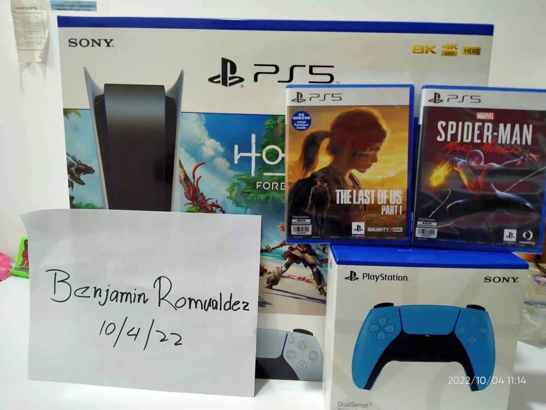 Ps5 Bundle 2 controllers 3 games 32k all, Video Gaming, Video Game ...