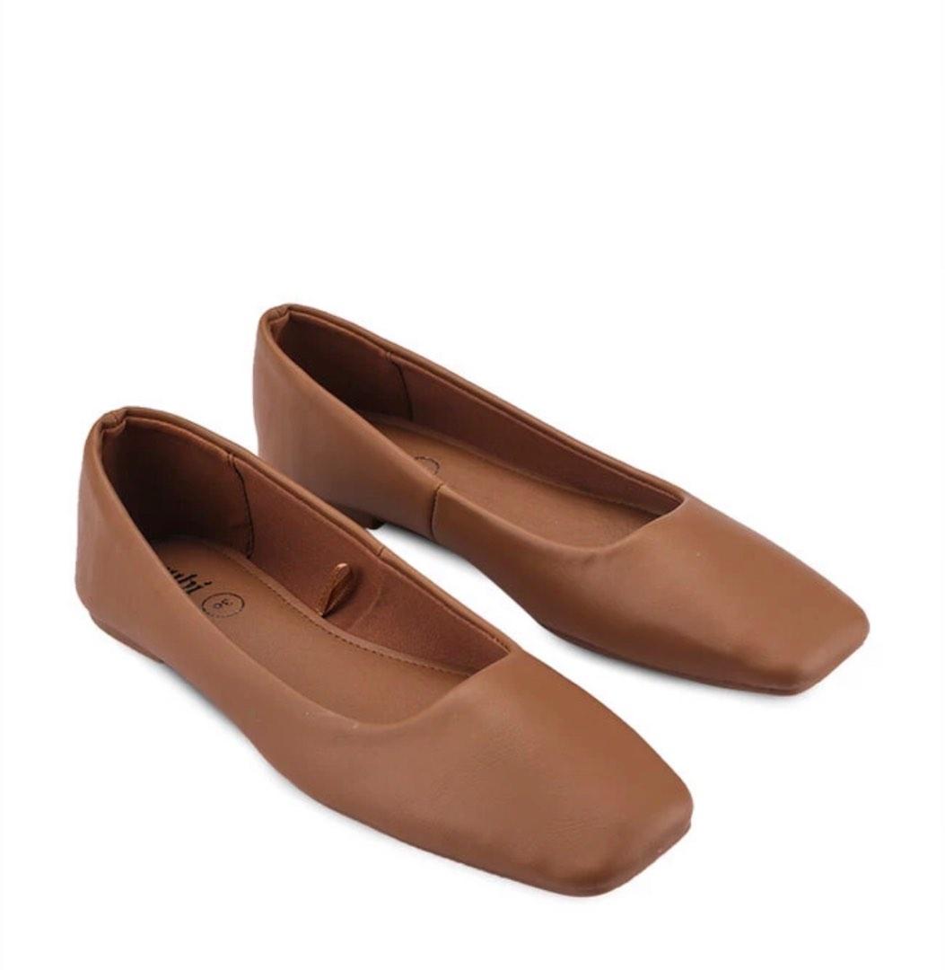 Rubi Square Toe Ballet Flats, Women's Fashion, Footwear, Flats on Carousell