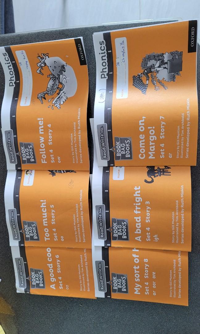 RWI phonics set 4, 興趣及遊戲, 書本 & 文具, 小朋友書 on Carousell