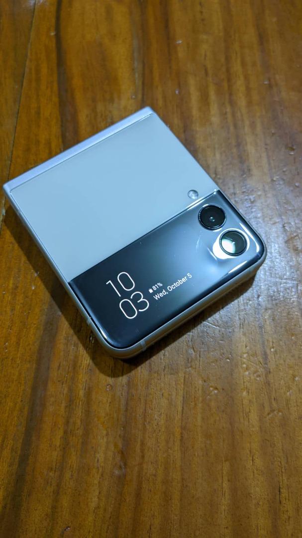 Samsung Galaxy Z Flip 3 5G 256GB Cream Openline, Mobile Phones & Gadgets, Mobile Phones, Android ...