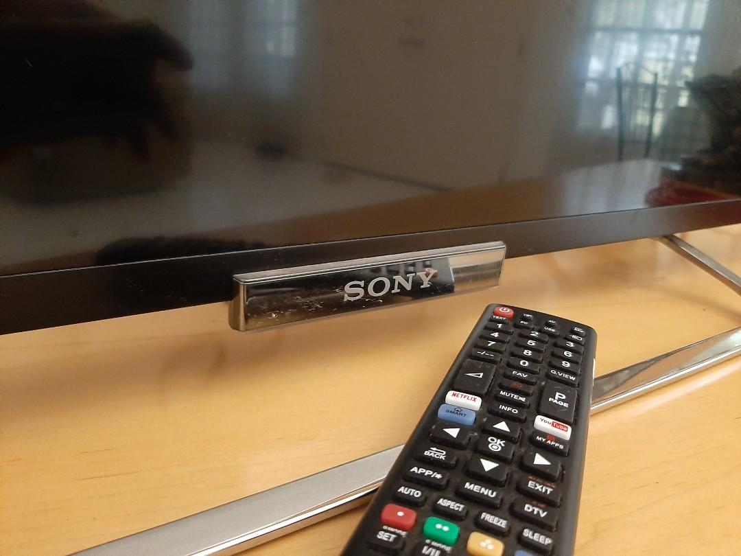 SONY LCD 42 inch Smart TV (scratches), TV & Home Appliances, TV ...