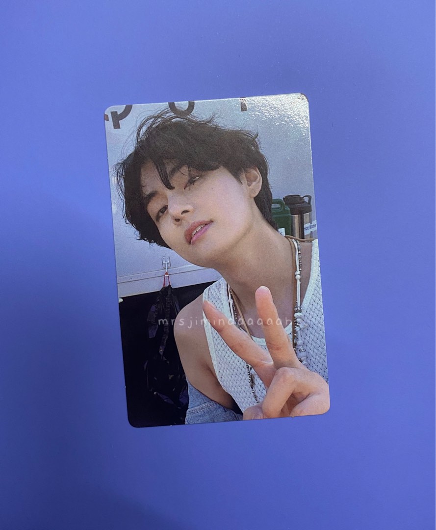 BTS V Taehyung Memories of 2021 DVD Rpc, Hobbies & Toys, Memorabilia ...