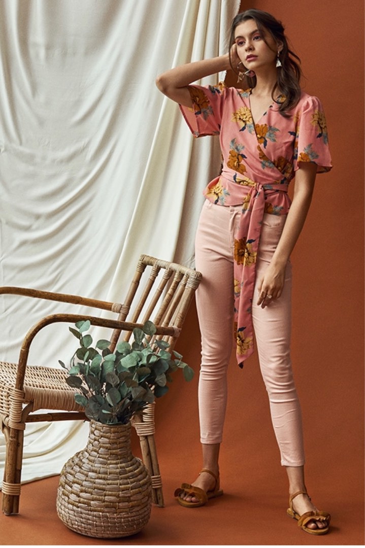 TCL Aylia Floral Wrap Top, Women's Fashion, Tops, Blouses on Carousell