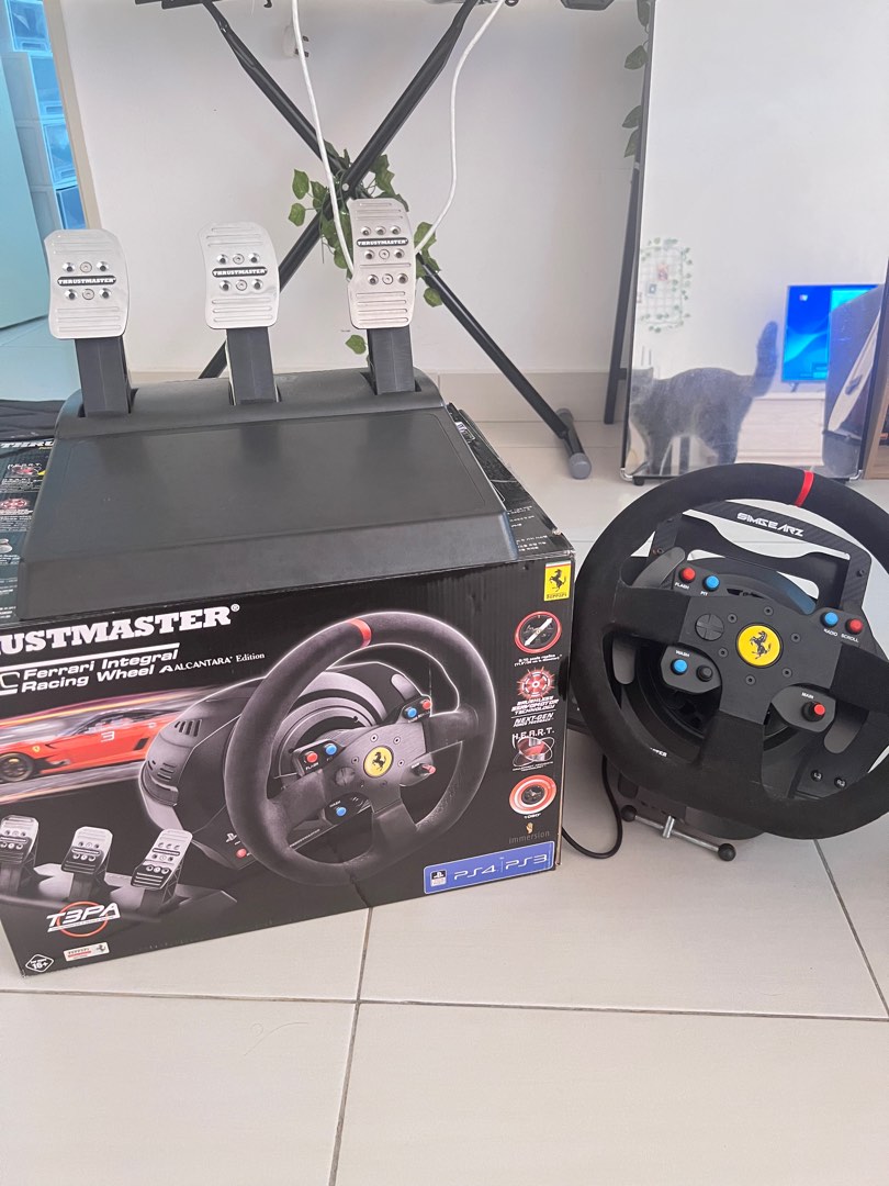Thrustmaster T300 Ferrari Integral Racing Wheel Alcantara Edition ...