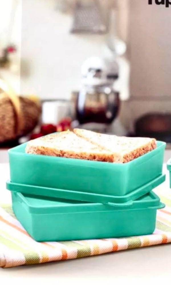 Tupperware Large square away, Furniture & Home Living, Kitchenware ...