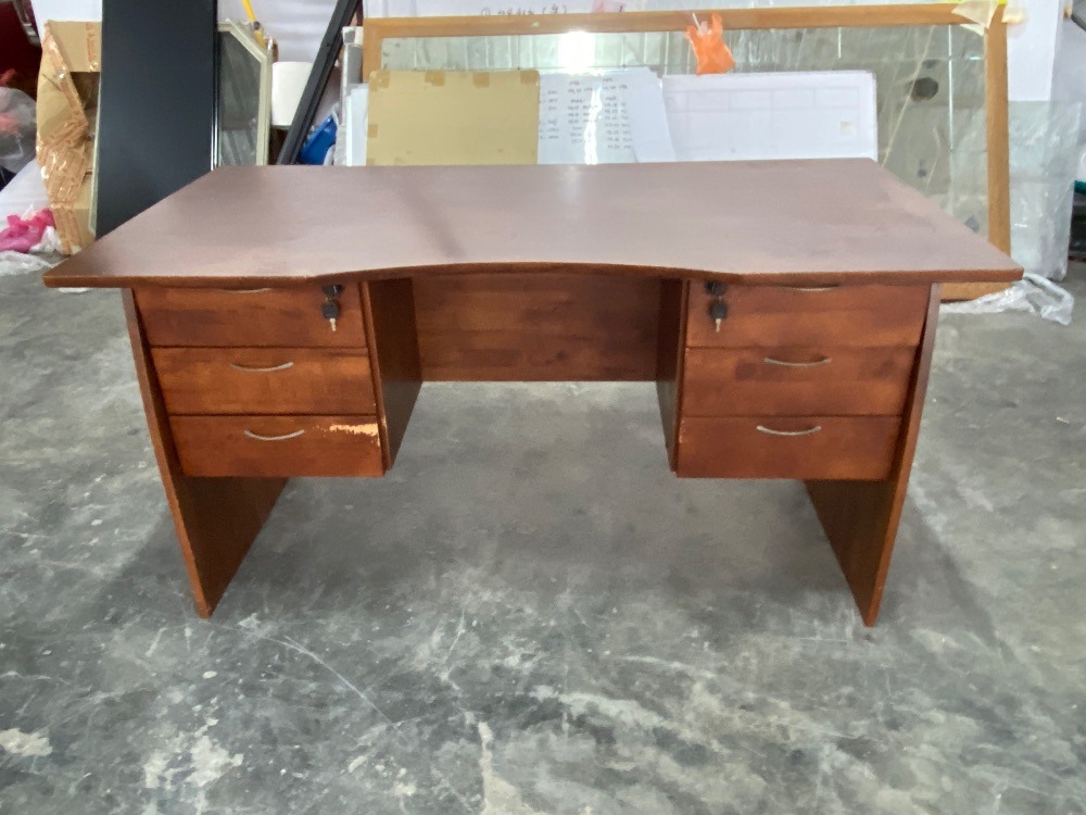 Wooden Office Writing Table with Fixed Pedestal Drawer / Meja Tulis ...