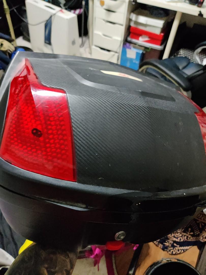 Xsr 155 top box and rack, Motorcycles, Motorcycle Accessories on Carousell