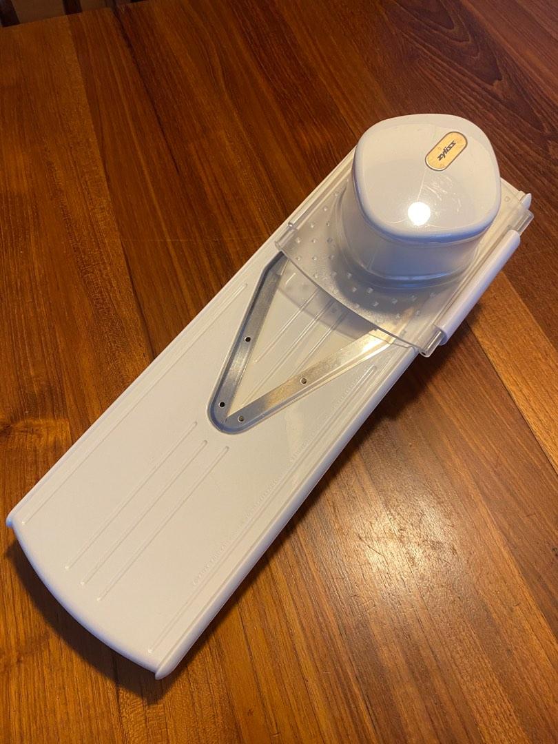 Zyliss Easy Slice Mandolin, TV & Home Appliances, Kitchen Appliances ...