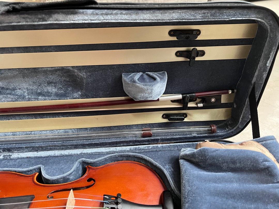 4/4 Bravo! Violin, used, Hobbies & Toys, Music & Media, Musical ...