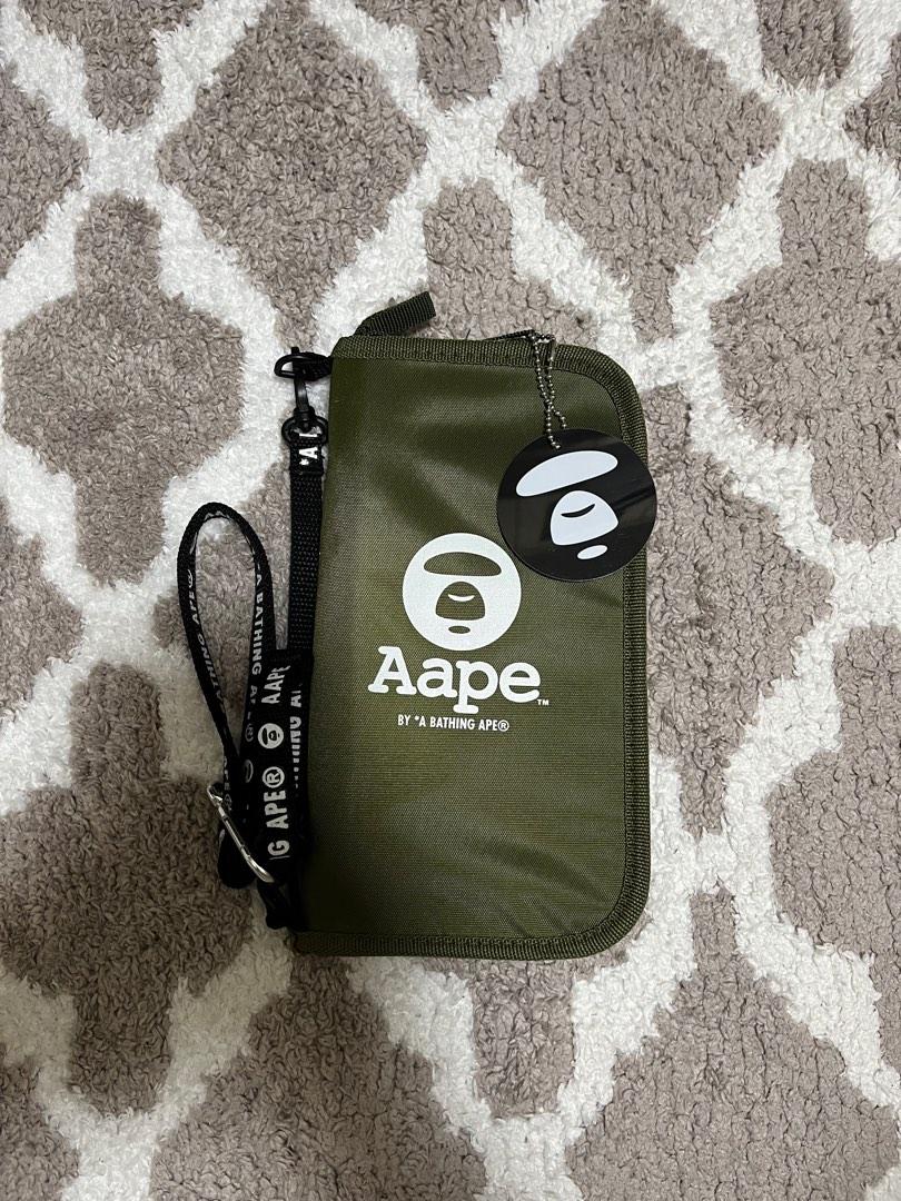 Aape 出街袋仔。用過三次都冇, 名牌, 手袋及銀包 - Carousell