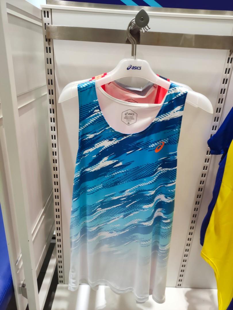 Asics running siglet, Men's Fashion, Activewear on Carousell