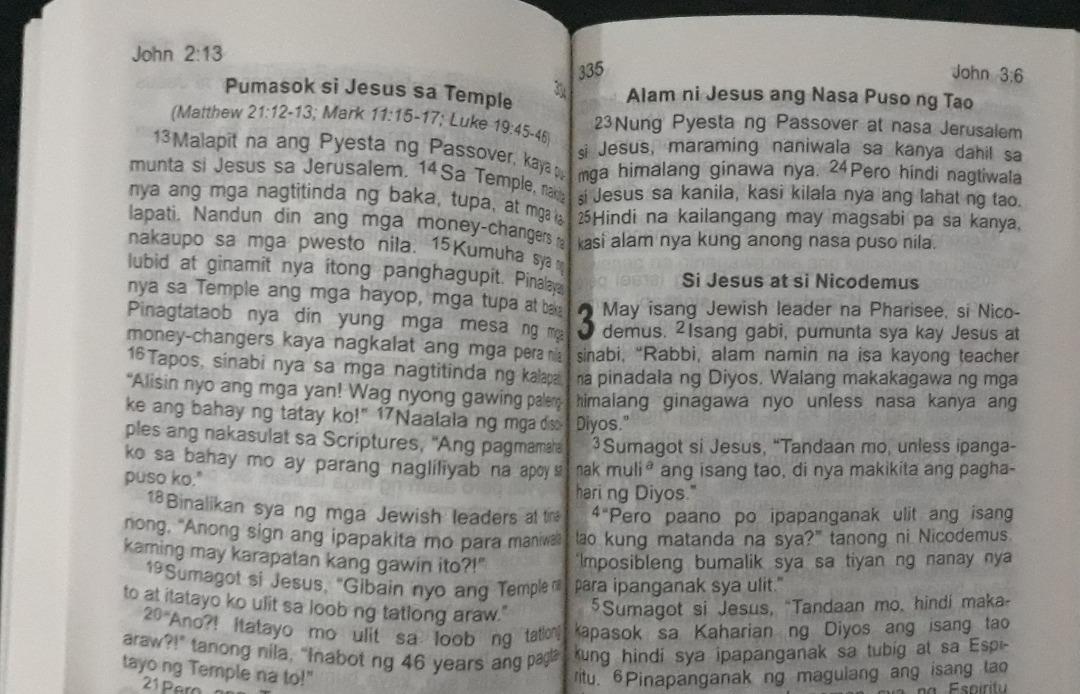 Bible - The Gospels (Pinoy Version) Mini Book, Hobbies & Toys, Books ...