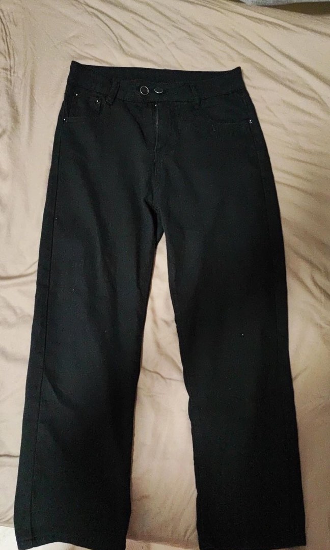 Black straight cut pants, Women's Fashion, Bottoms, Jeans & Leggings on ...