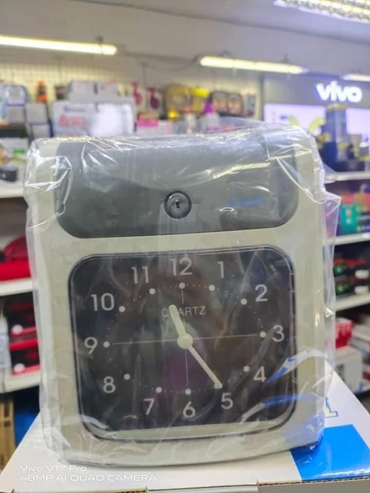 BUNDY CLOCK TIME RECORDER, Furniture & Home Living, Home Decor, Clocks ...