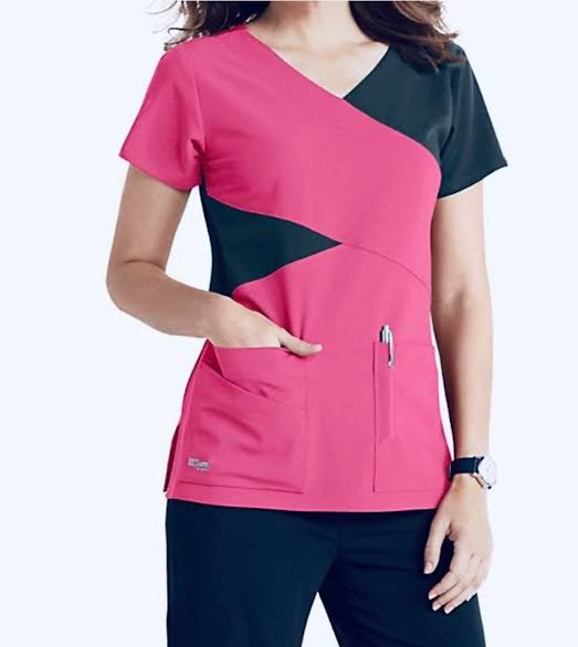 Customized Scrub Suit Medical uniform doctor lab gown, Men's Fashion ...