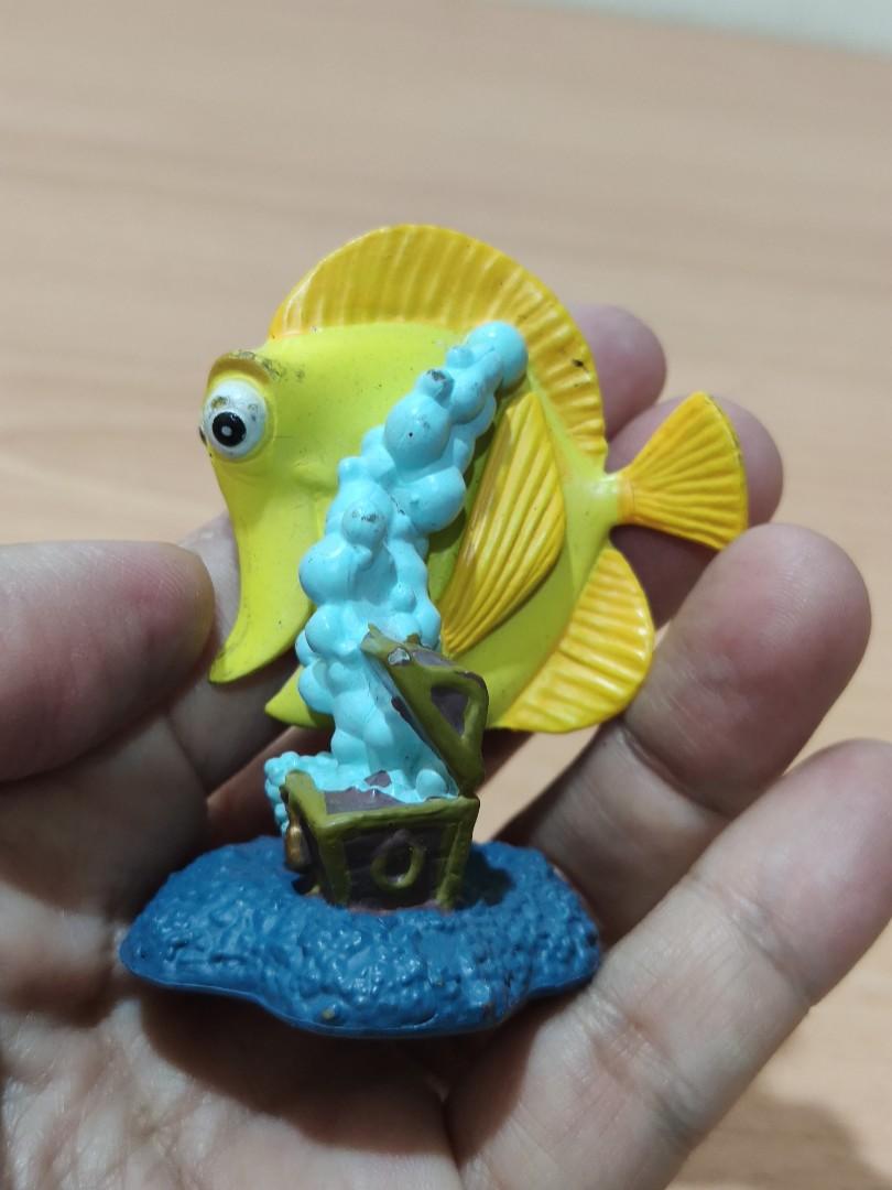 Disney Finding Nemo Yellow Fish Toy Figurine, Hobbies & Toys, Toys ...
