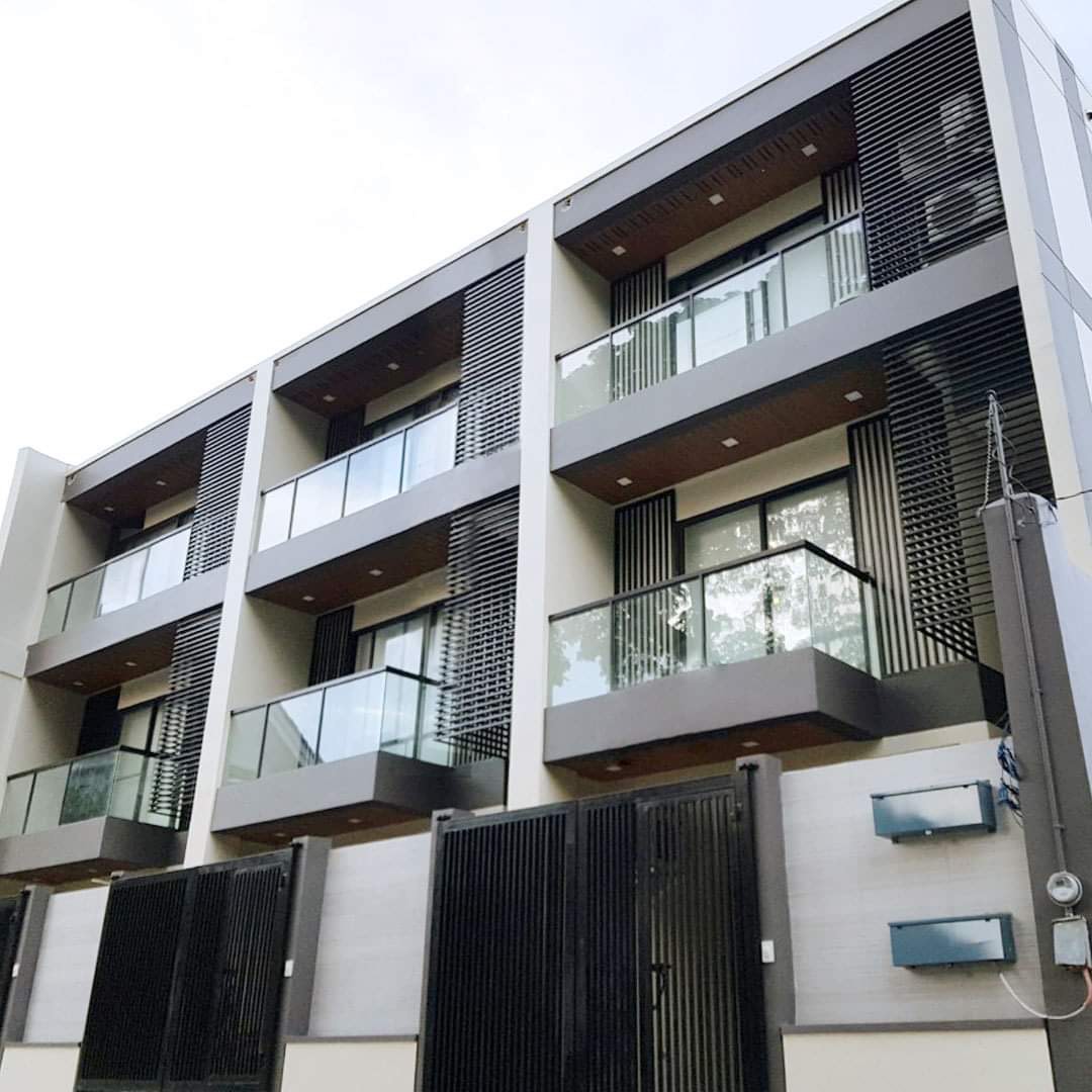 For Sale 3BR Townhouse nea BGC Taguig in Kalayaan Village, Kalayaan Ave ...