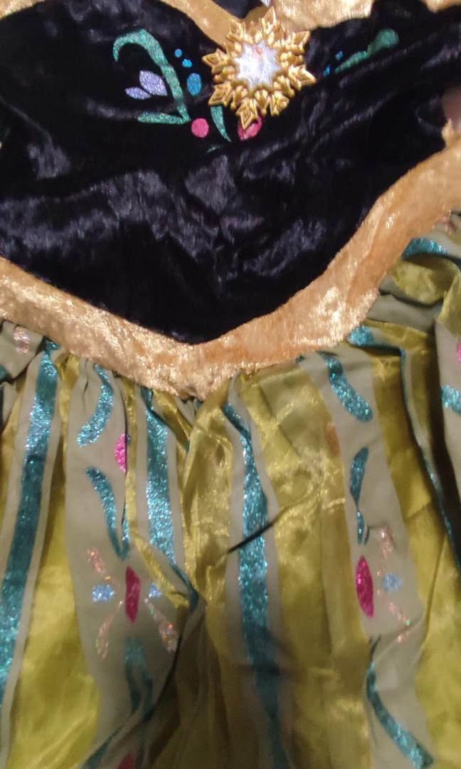 Frozen Costume-Ana, Babies & Kids, Babies & Kids Fashion on Carousell
