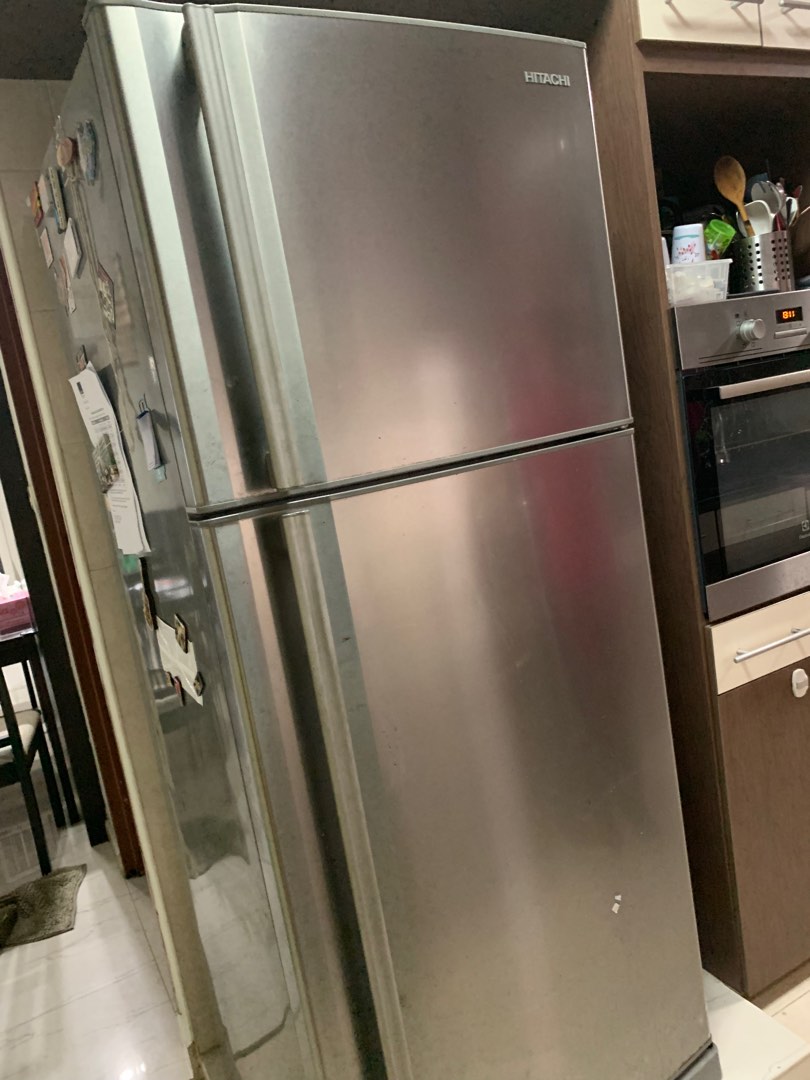 Hitachi 2-door Fridge To Give Away, TV & Home Appliances, Kitchen ...