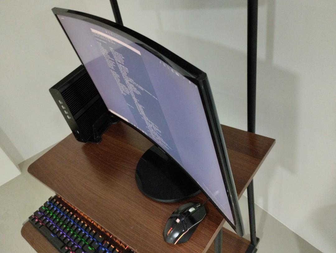 Monitor & Cpu!! i7-8th gen 27" Samsung Curve Monitor +brand new canon ...